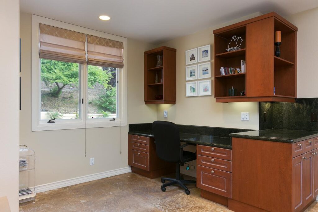 Featured - CORTE WRIGHT