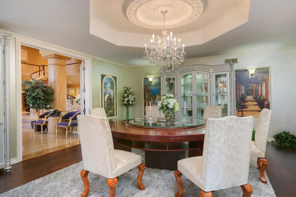 Featured - CORTE WRIGHT