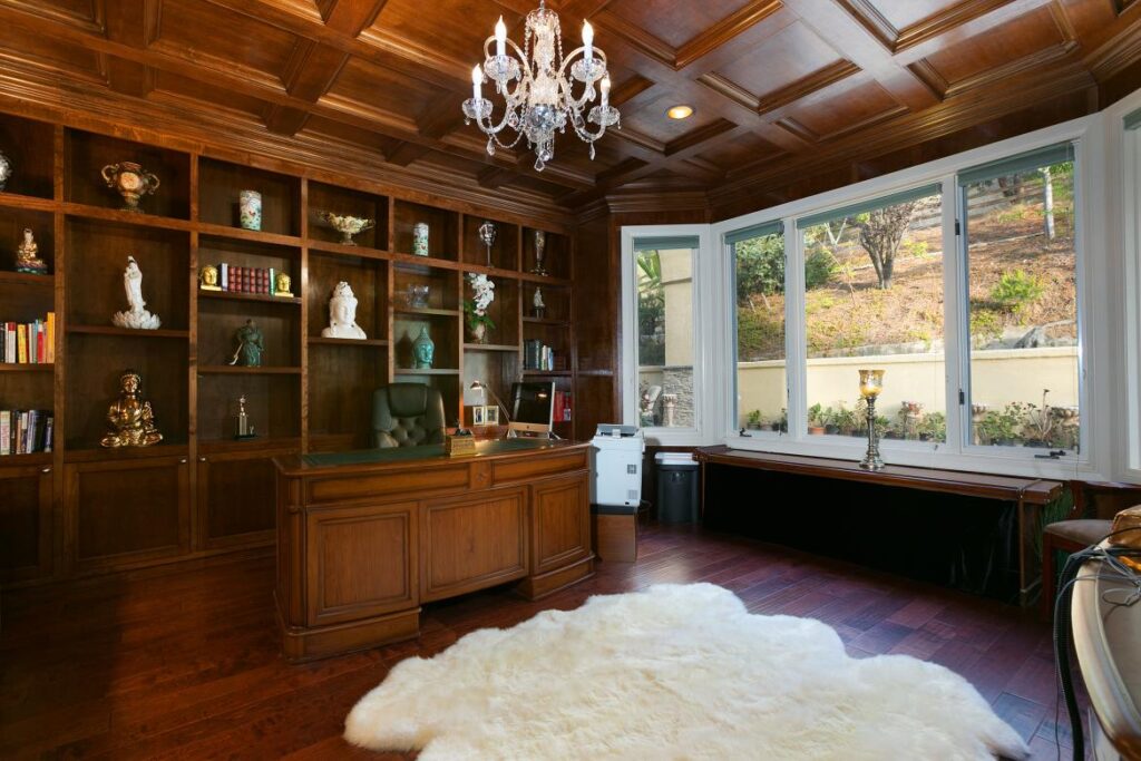 Featured - CORTE WRIGHT