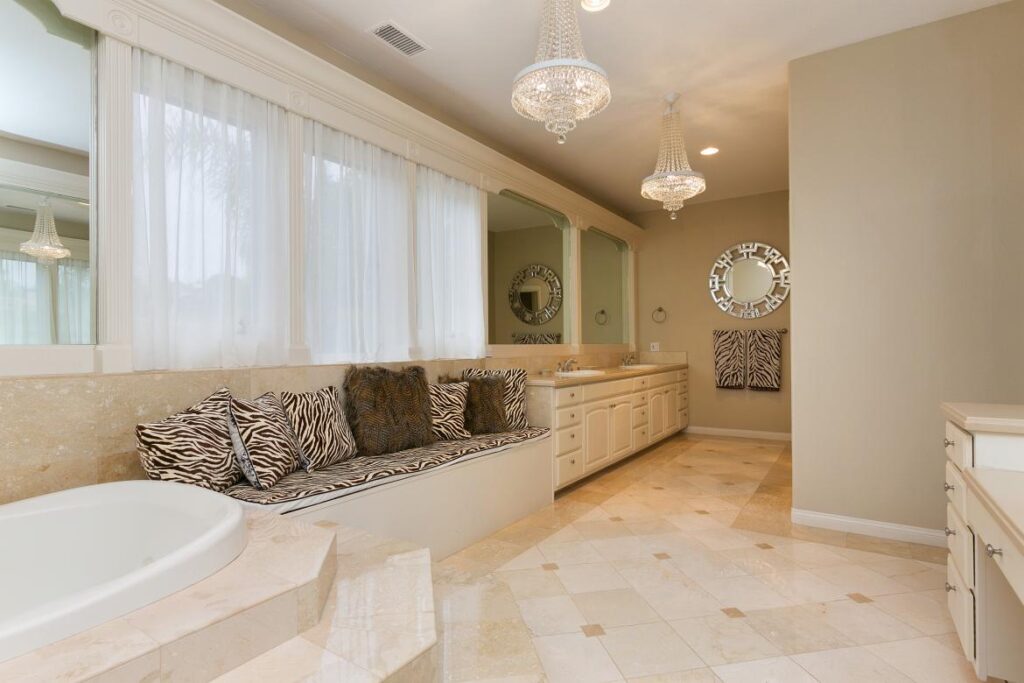 Featured - CORTE WRIGHT