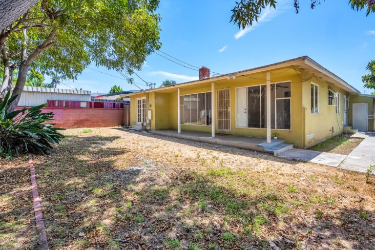 Leases - CORTE WRIGHT