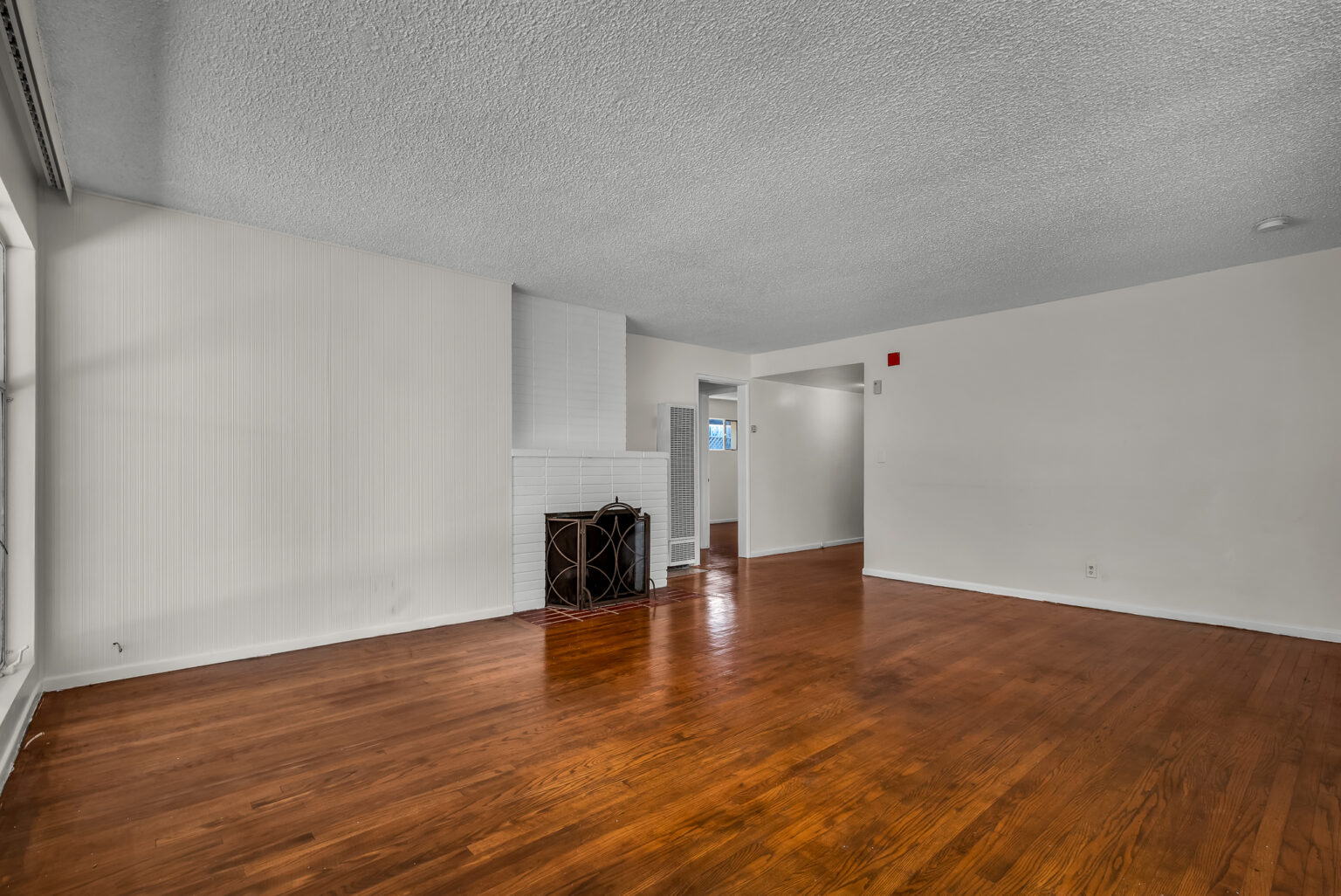 Leases - CORTE WRIGHT